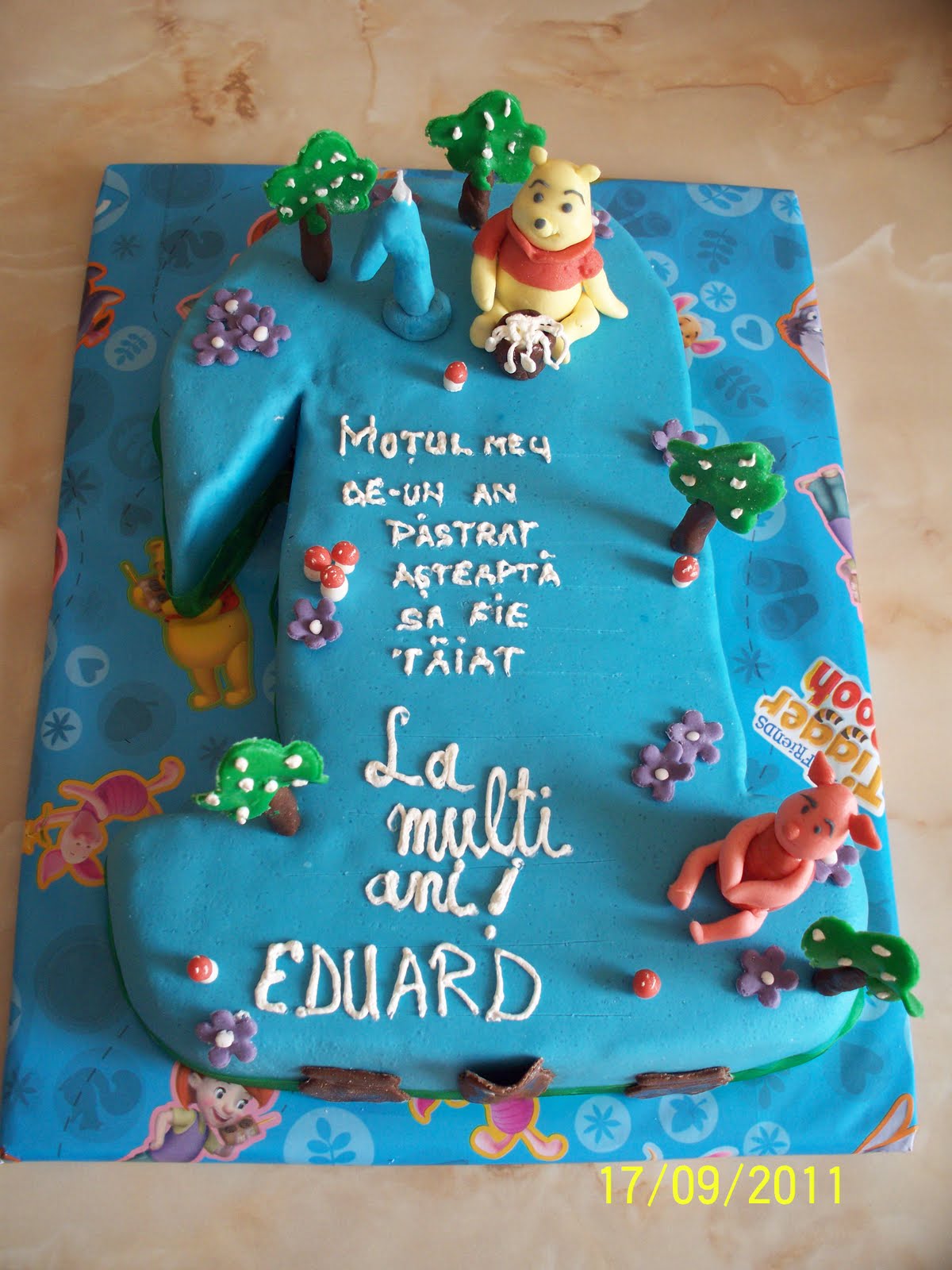 torturi si prajituri romanesti londra Daniela : tort wuini , pt 1 an