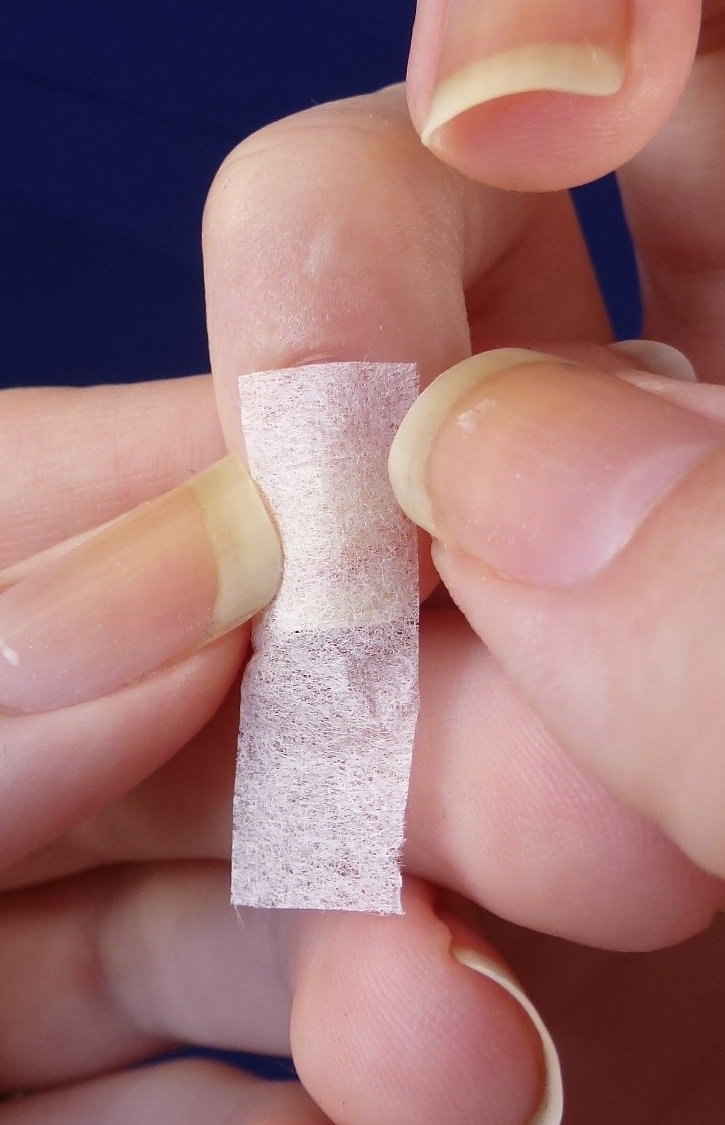 Pinpoint Polish!: How to fix a ripped nail