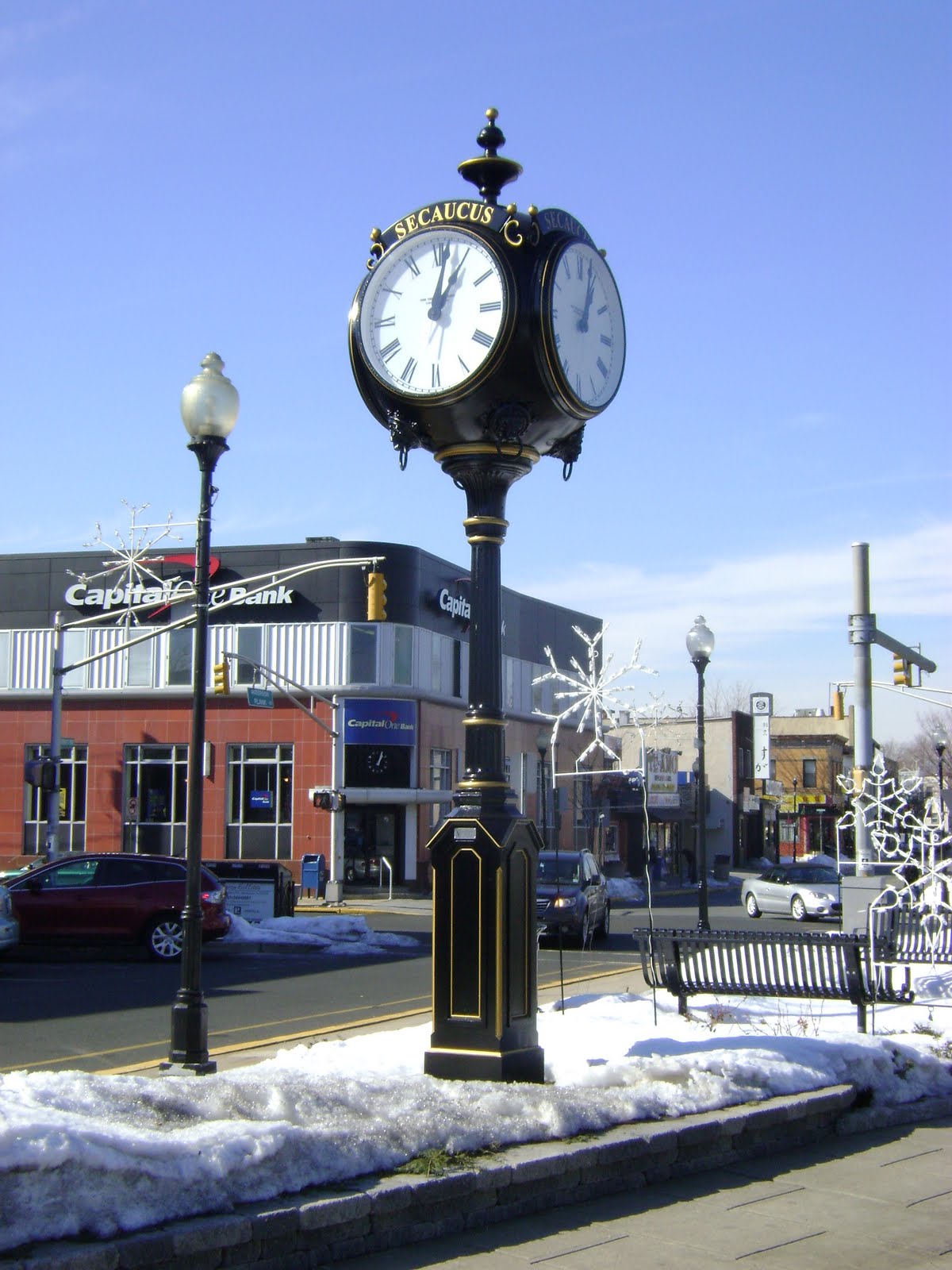 Verdin Post Clocks Mid-Atlantic: June 2011