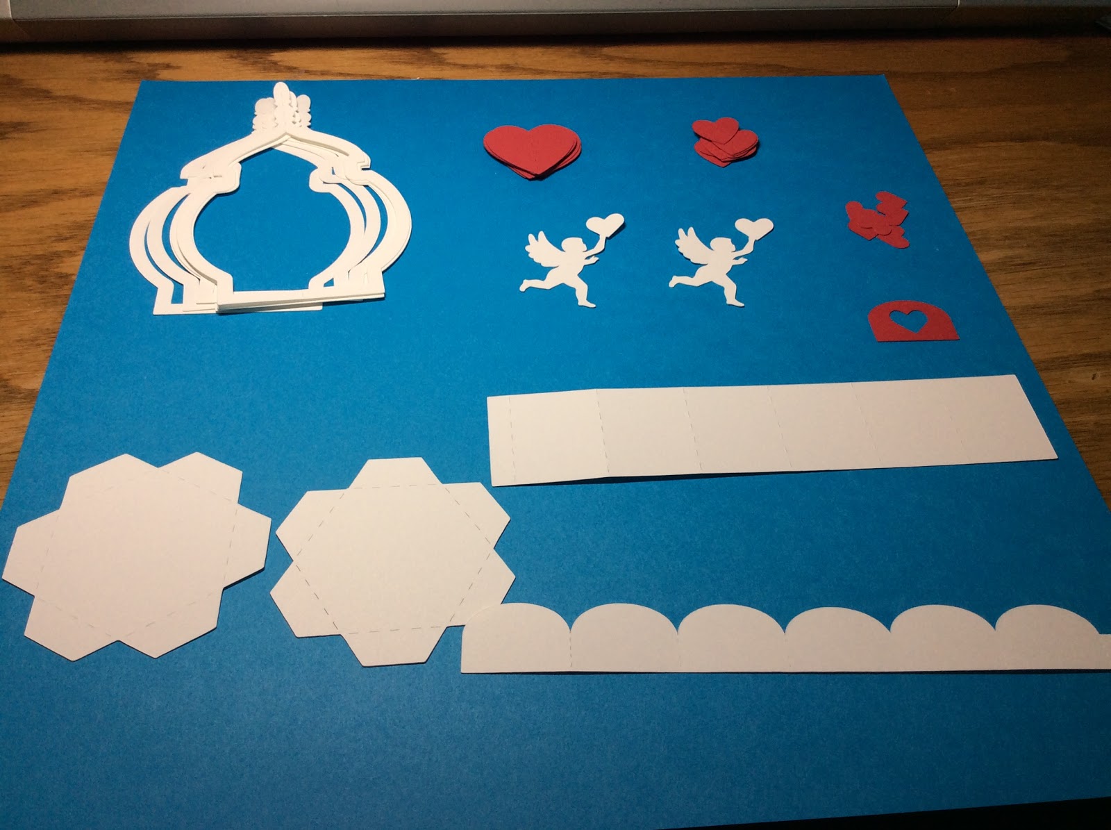 Papercrafts and other fun things: January 2019