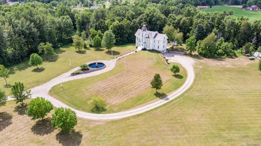 Sweet House Dreams: 1865 Queen Anne Victorian in Mayfield, Michigan