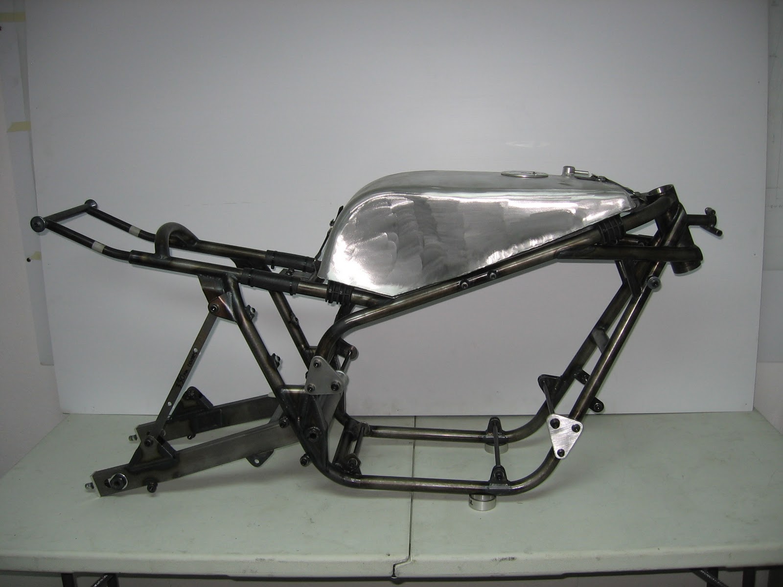 CMR Racing Products Inc.: CMR Unlimited Two-stroke frame kits - Special ...