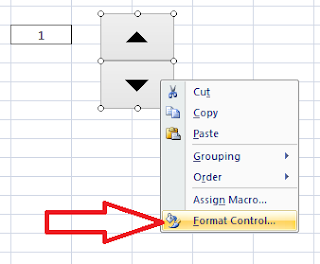 Menggunakan Spin Button (Form Control) Untuk Mencari Data