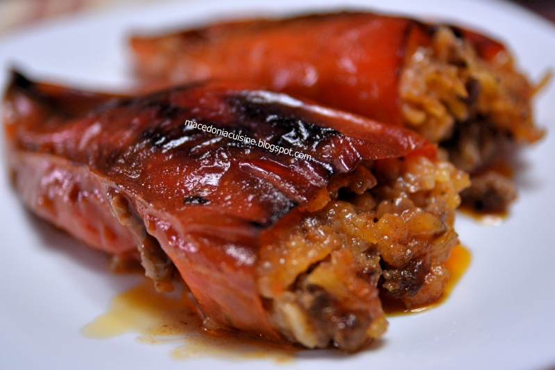 STUFFED PEPPERS (PIPERKI POLNETI) ~ Macedonian Cuisine