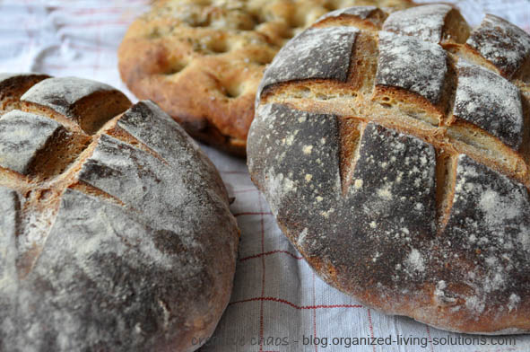tales of love and chocolate: Baking bread