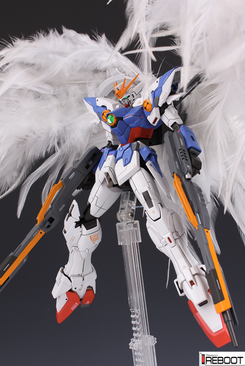 GUNDAM GUY: MG 1/100 Wing Gundam Proto Zero w/ Real Feathers ...