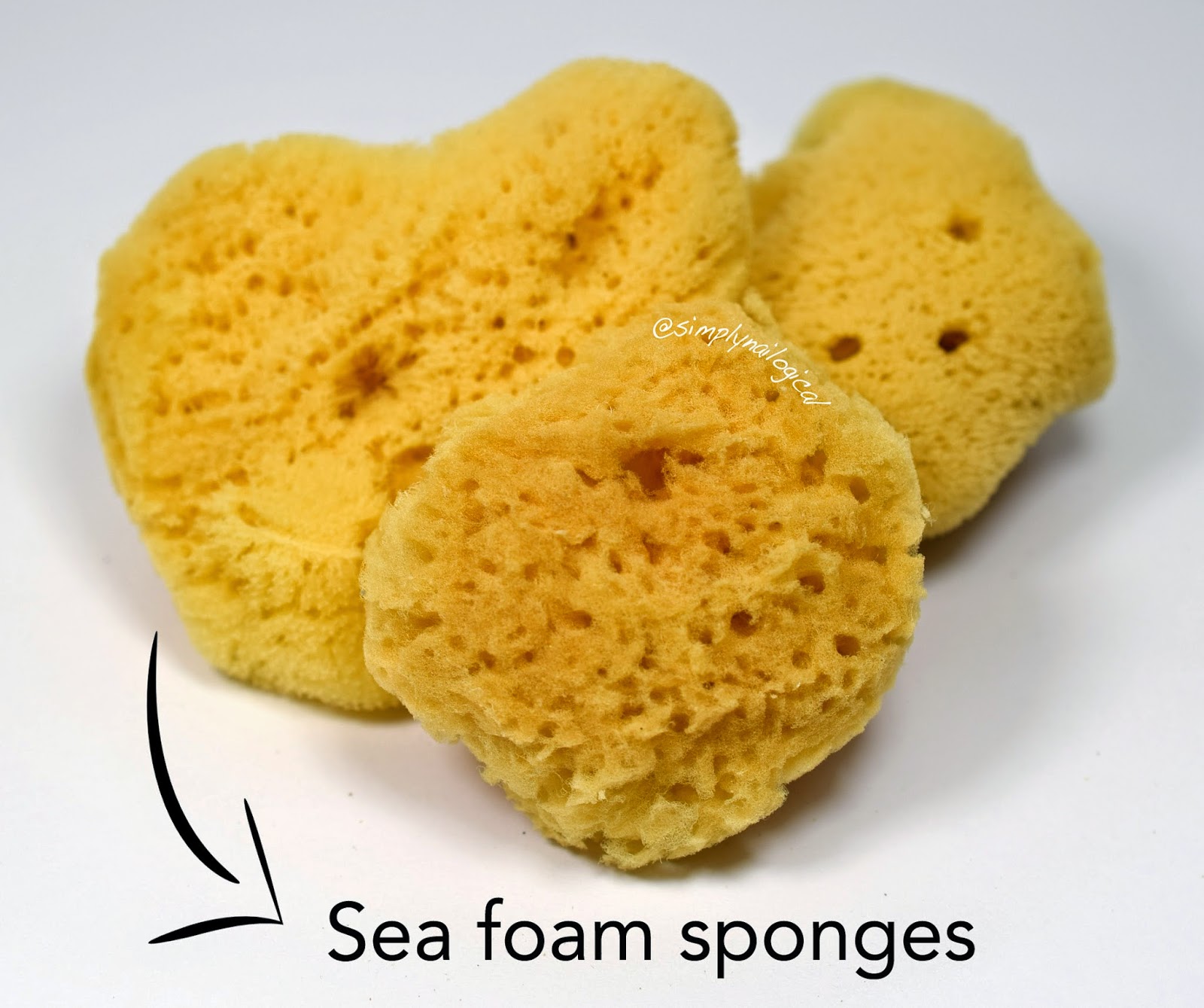 Simply Nailogical: Pink agate rocks using seafoam sponging technique