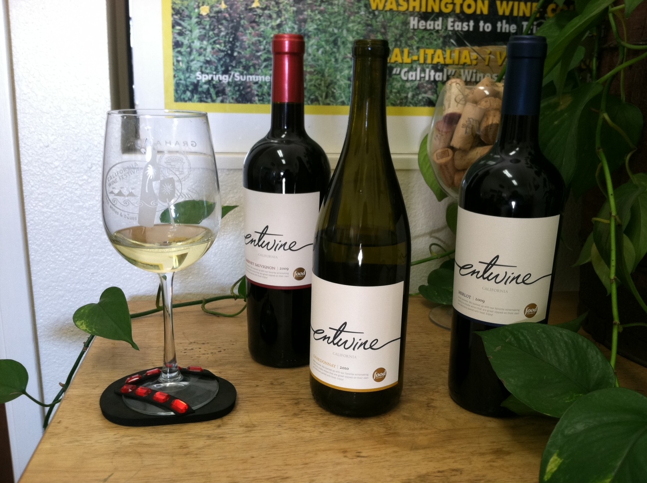 The Wine Lounge: ENTWINE