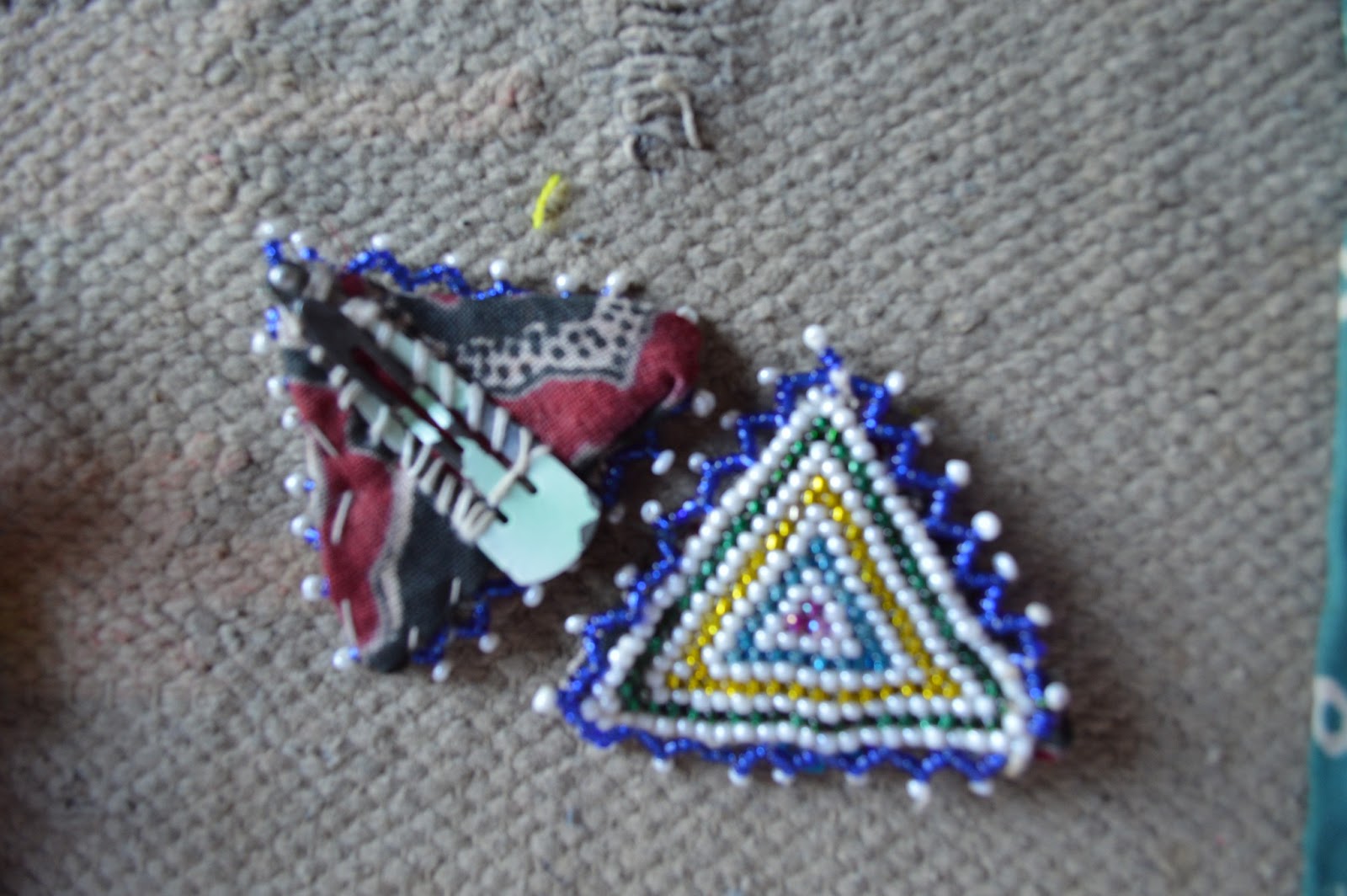 satrangi dhaage: The Embroidered Tales of Marwada Harijans - Lakhmaben ...