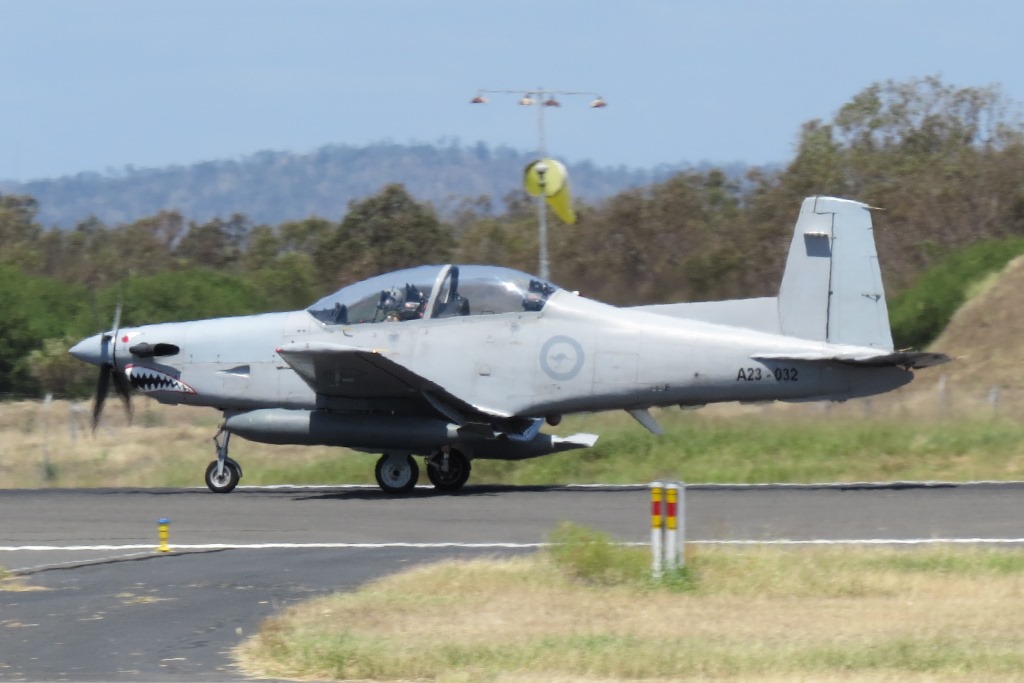 Central Queensland Plane Spotting: A Pair of Royal Australian Air Force ...