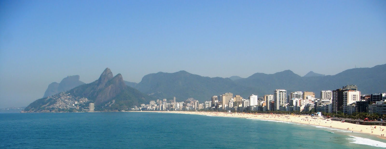 BRAZIL BY LOCALS: Ipanema e Leblon. Rio de Janeiro. Southeast.