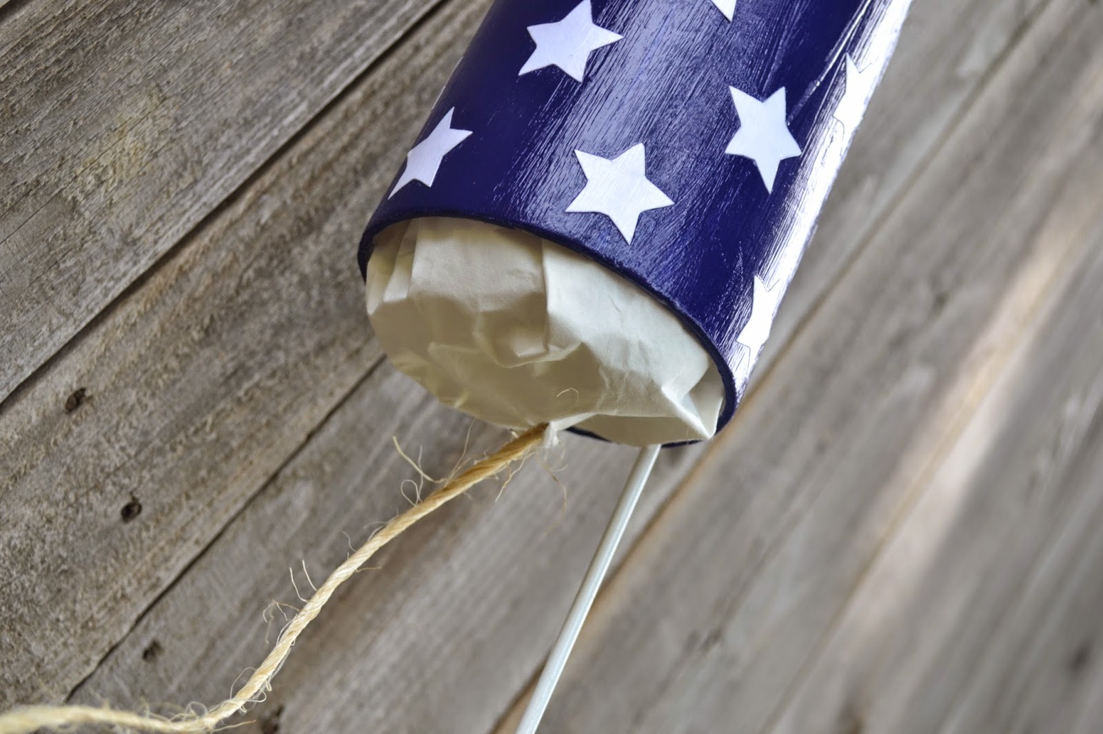 Storybook Artifact: How to Create a Photo Prop Rocket