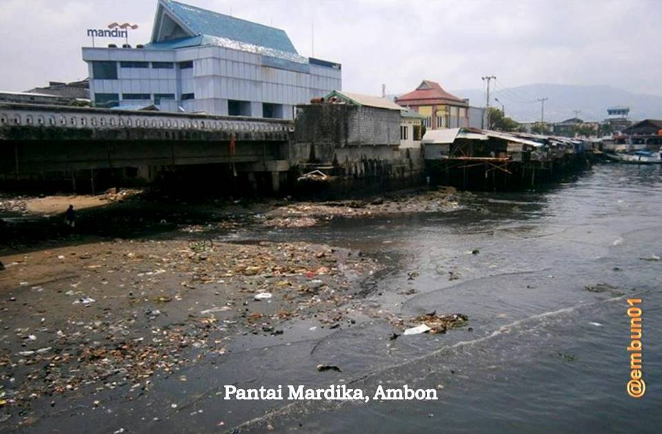 Alifuru Supamaraina: Kota Ambon, Teluk Ambon, dan “Water front city”