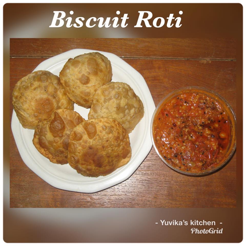 Yuvika's Kitchen: Biscuit Roti
