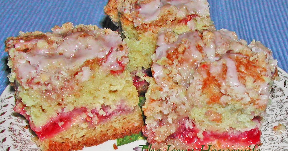 The Iowa Housewife: Raspberry Streusel Coffee Cake