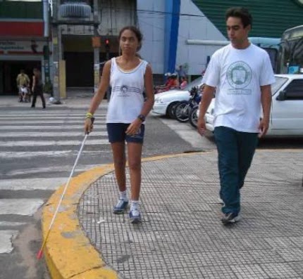 Fotos de pessoas cegas - Imagui