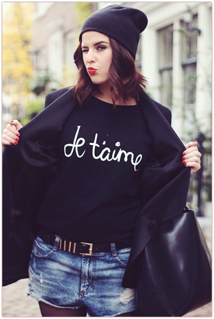 FASHION BASICS : Graphic Tees