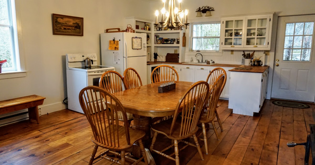 Preppy Mountain Farmhouse: Our Farmhouse Kitchen Facelift