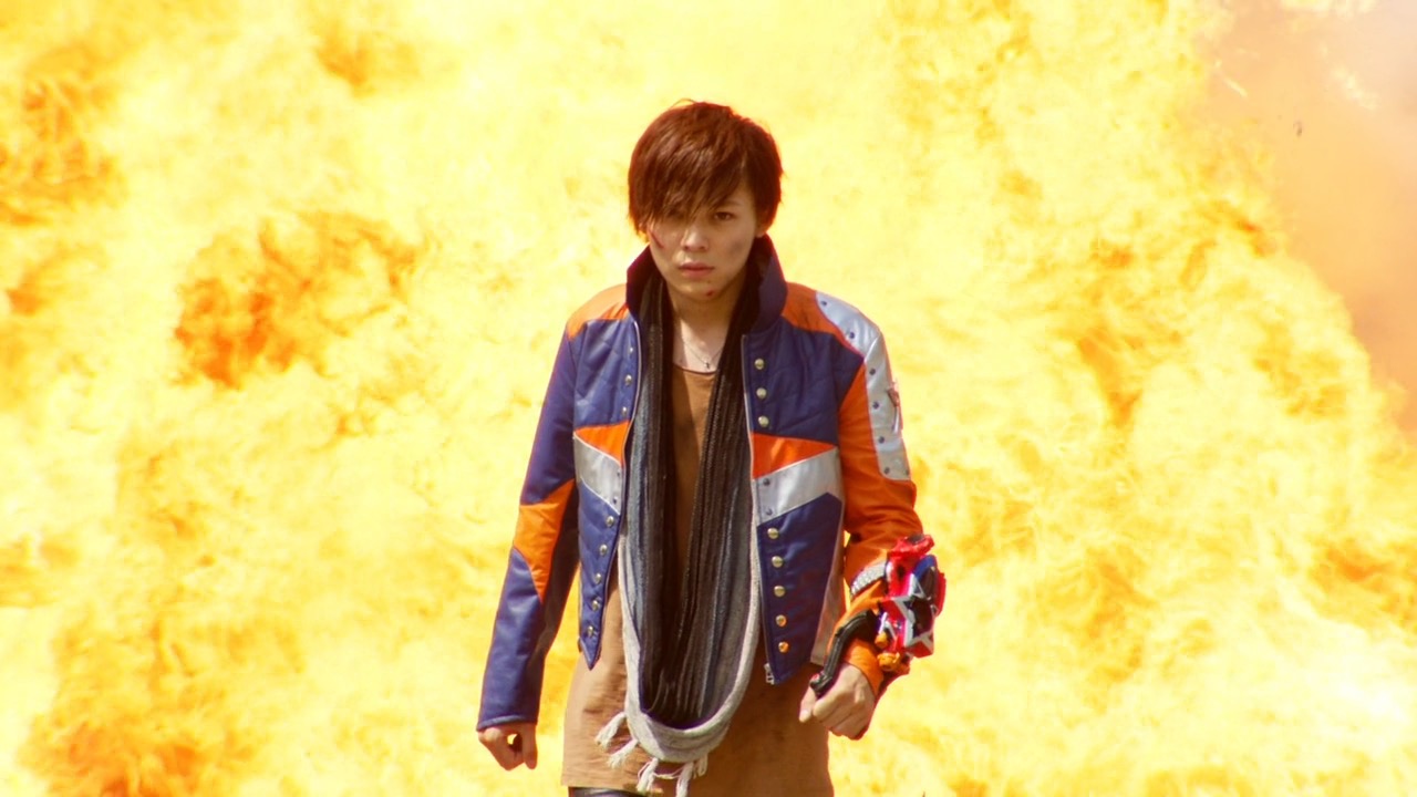 My Shiny Toy Robots: Movie REVIEW: Uchu Sentai Kyuranger: Episode of ...