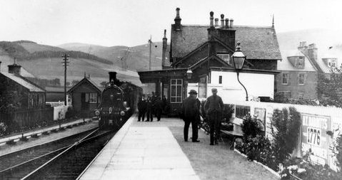 Tour Scotland: Old Photographs Innerleithen Scotland
