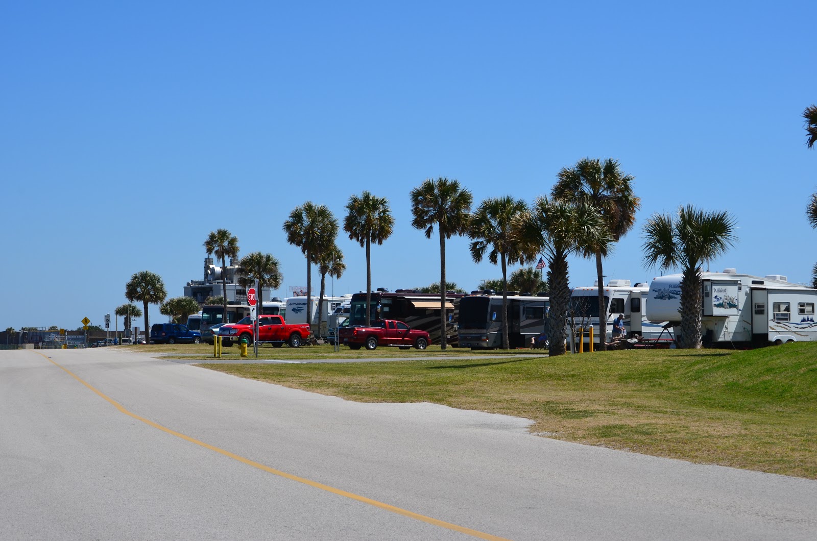Some Day is Here: Pelican's Roost RV Park at Mayport Naval Sation