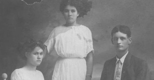 Families Across the Generations: Memory Monday: Identifying Family in ...