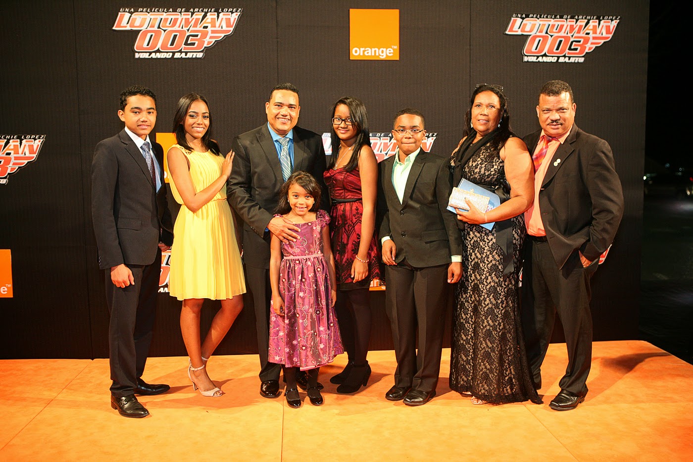 Sociales y Turismo: Orange Cinema Realiza Gala Premier de Lotoman 003 ...