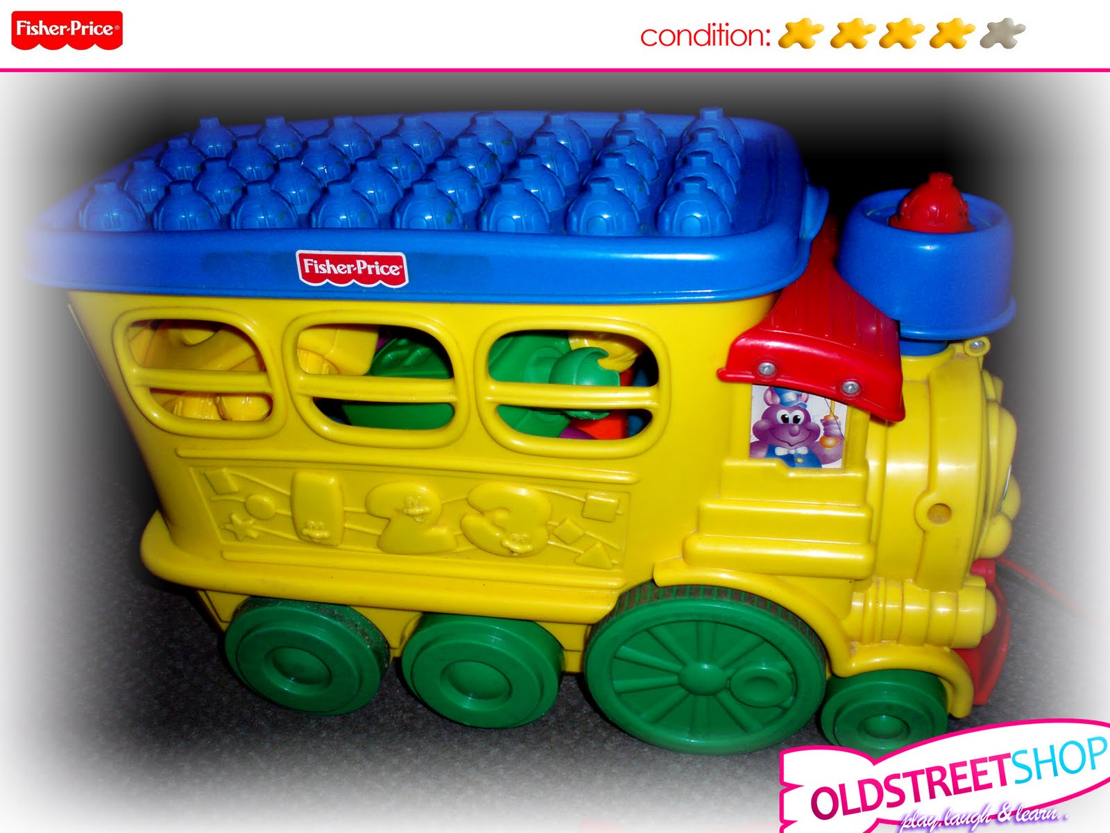 oldstreetshop: Fisher Prize Pop Onz Pull Along Bus