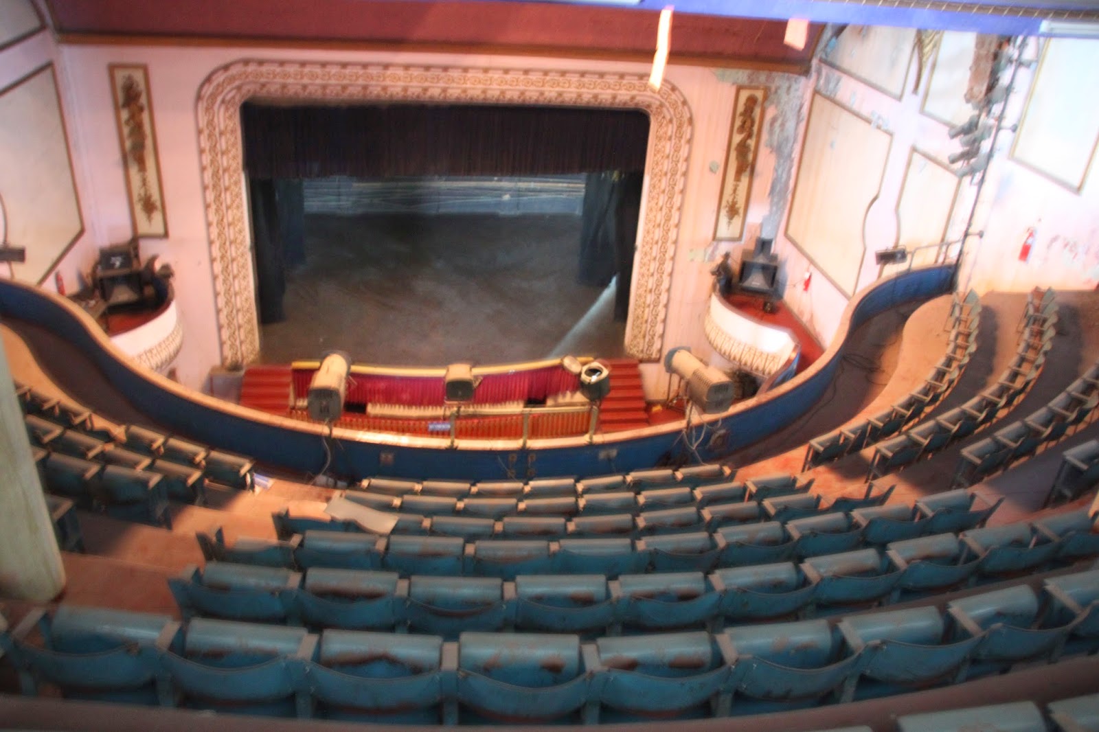 Ward Theatre waits for curtains to go up again