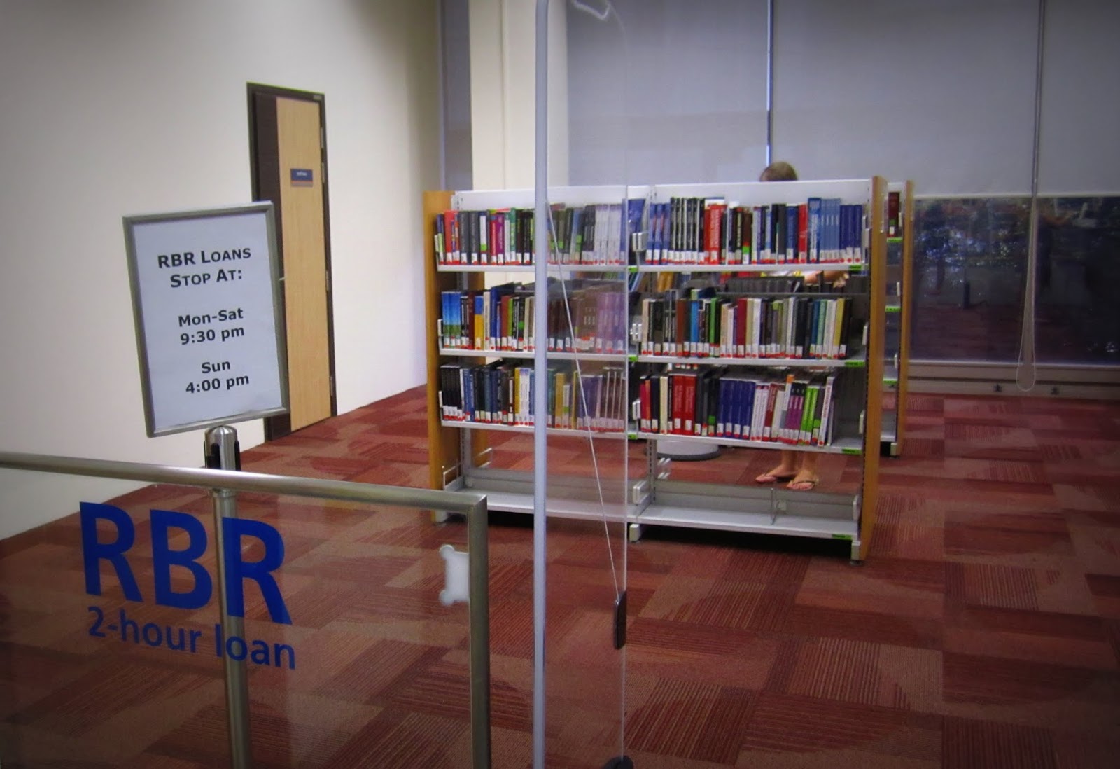 My exchange semester in Singapore: NUS: Hon Sui Sen Memorial Library