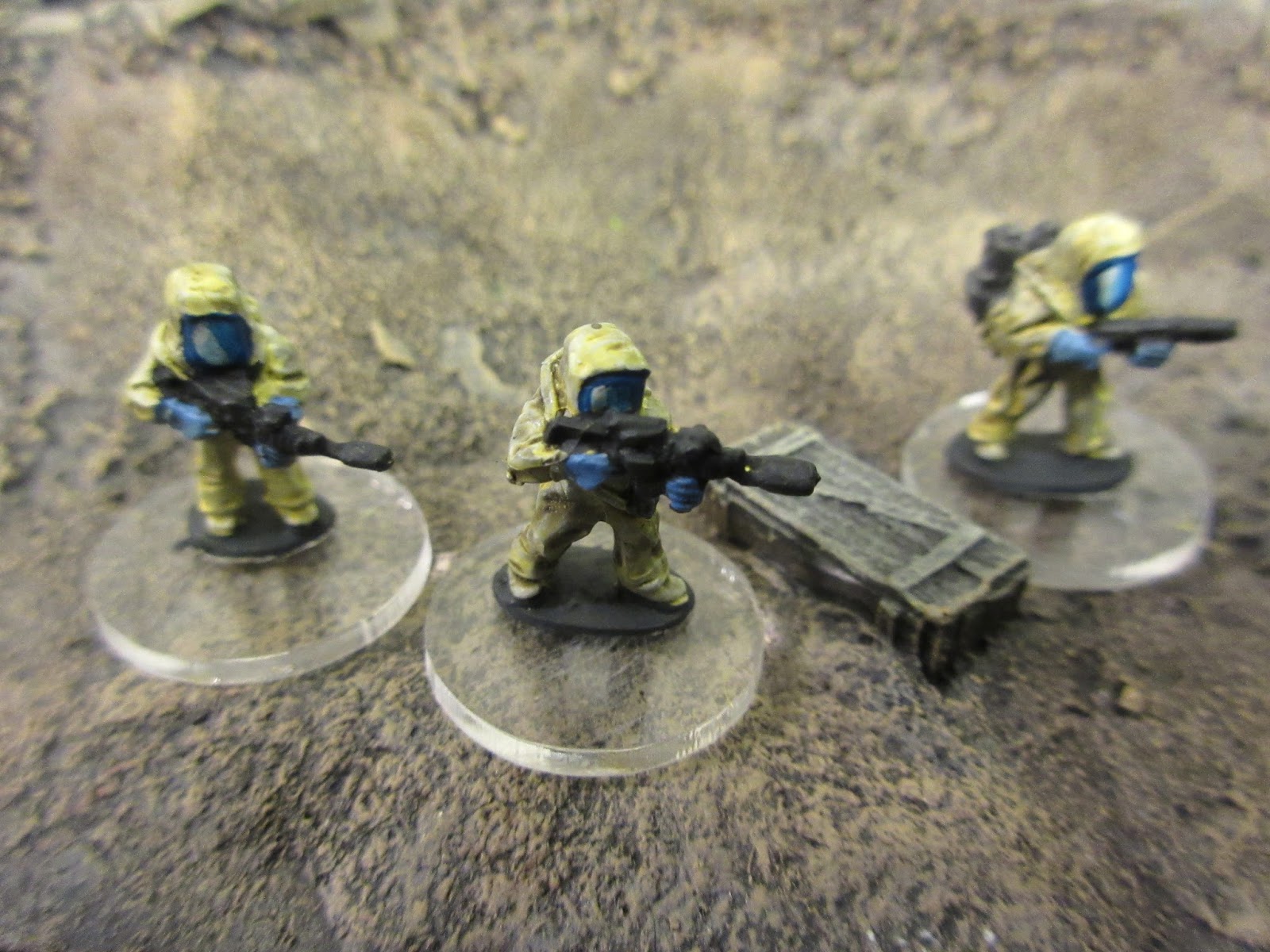 Mars Miniatures Commissions: 15mm Zombie Apocalypse on Clear Bases