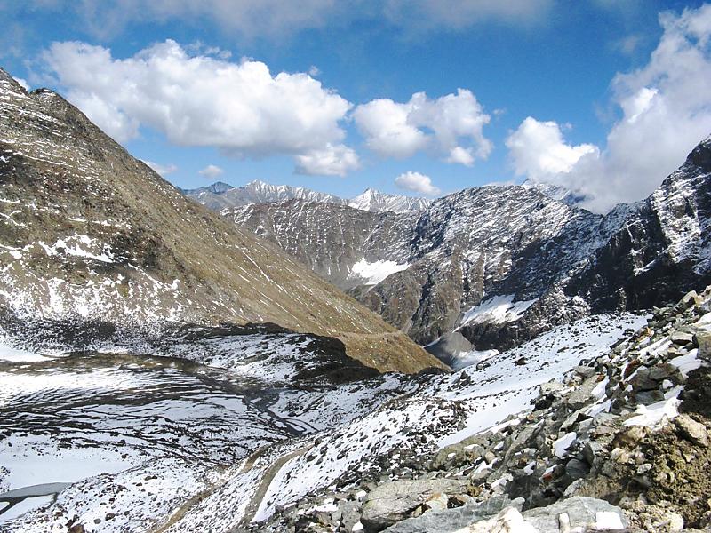 Puneet's Travel Blog.: The unplanned ride to the dreaded Sach Pass and ...