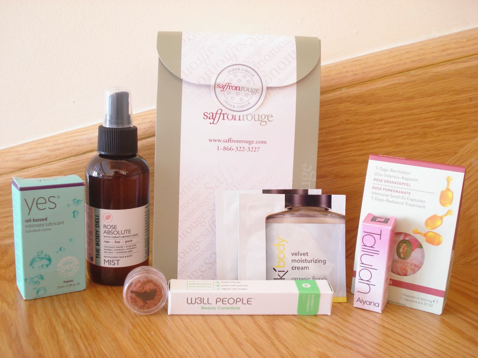 Magnificent Road: - - Saffron Rouge Inner Circle | February 2014 Review