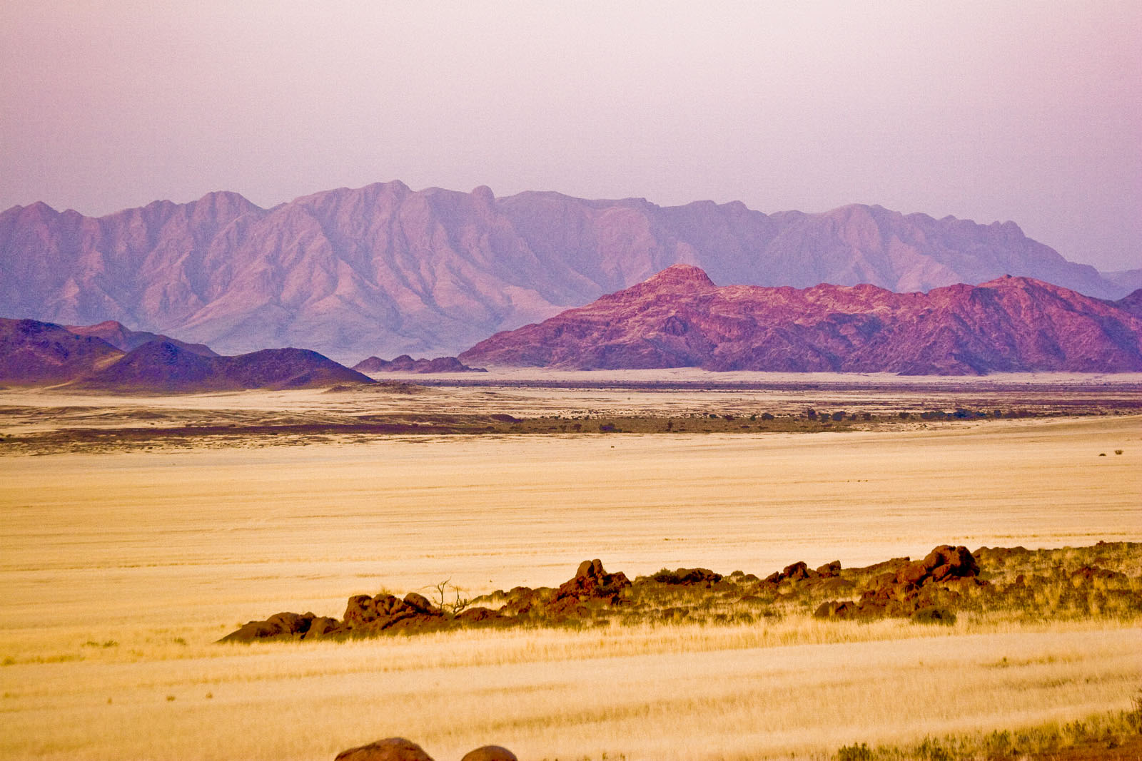 News from Southern Africa & Namibia: Namibia: Mountains Day & photo ...