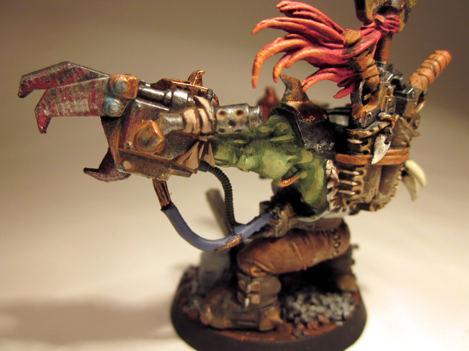 Battleground Hobbies: Warhammer 40K Ork Warboss Painted!