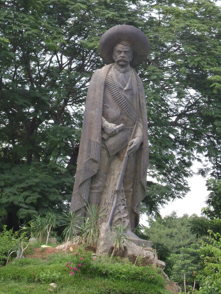 Monumento General Emiliano Zapata en Arcelia Guerrero ~ Tierra Caliente ...