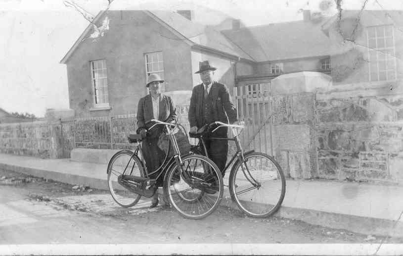 Clarecastle Village Gathering : Old Clarecastle Pictures