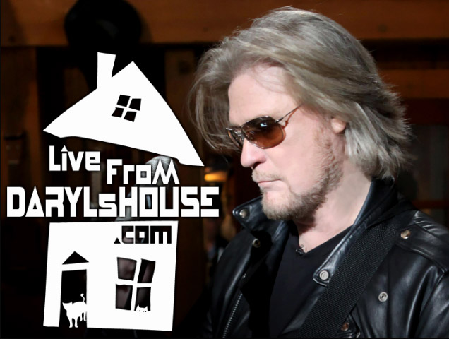 RETRO KIMMER'S BLOG: DARYL'S HOUSE RETURNS THIS FALL!!