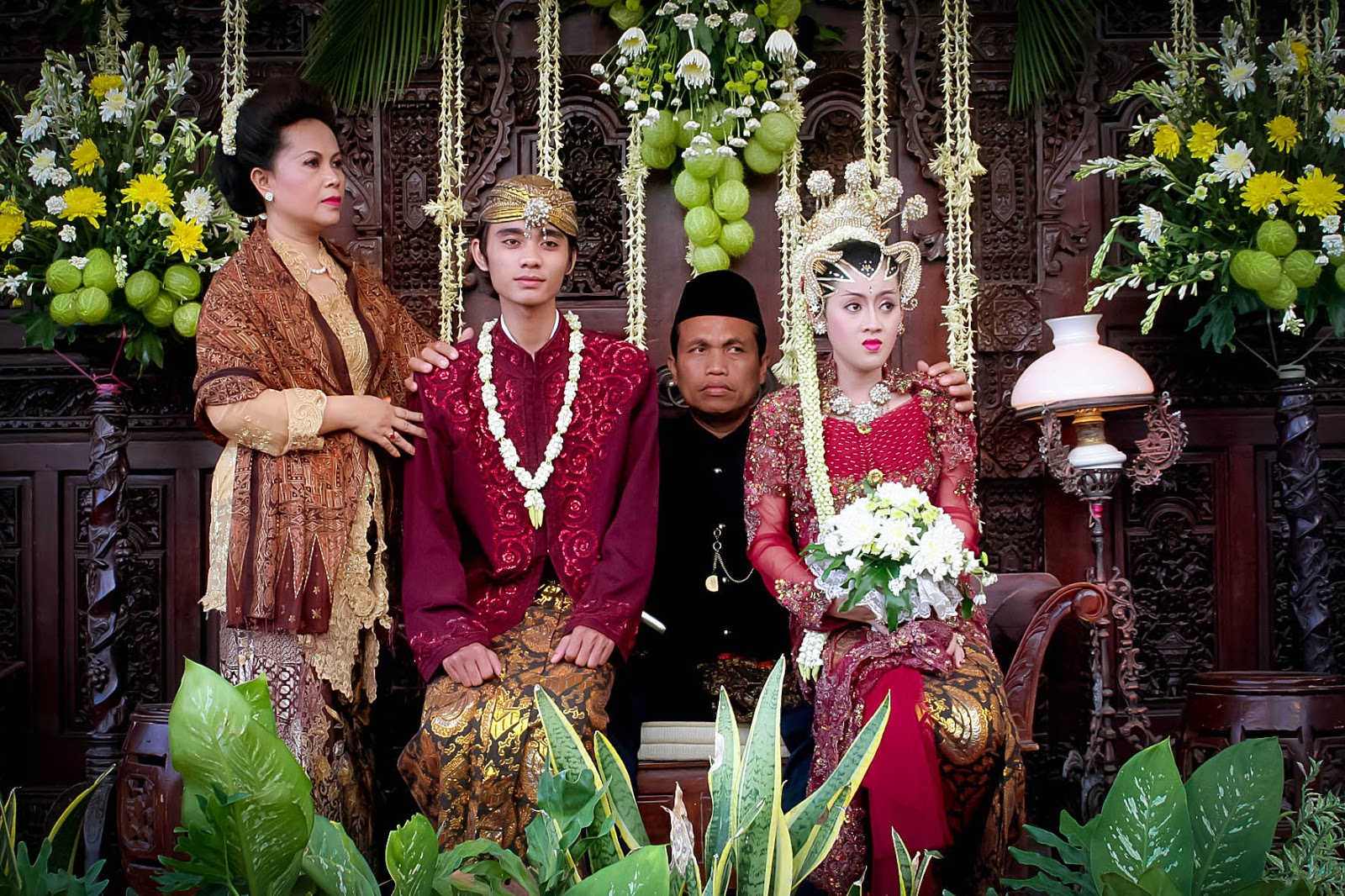 daftar harga foto resepsi | Rizky Yuniar Mauludi - Wedding Photographer