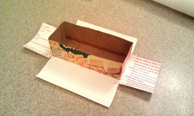 Rhody Life: DIY: Recycled Drawer Organizers