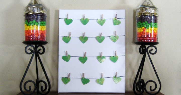 Free Printable Lucky Banner | artsy-fartsy mama