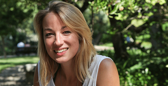 Jardins Proíbidos 2014: Maya Booth - Conheça a Atriz