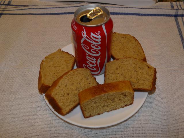 TRASTEANDO EN LA COCINA con José Angel: BIZCOCHO DE COCA COLA