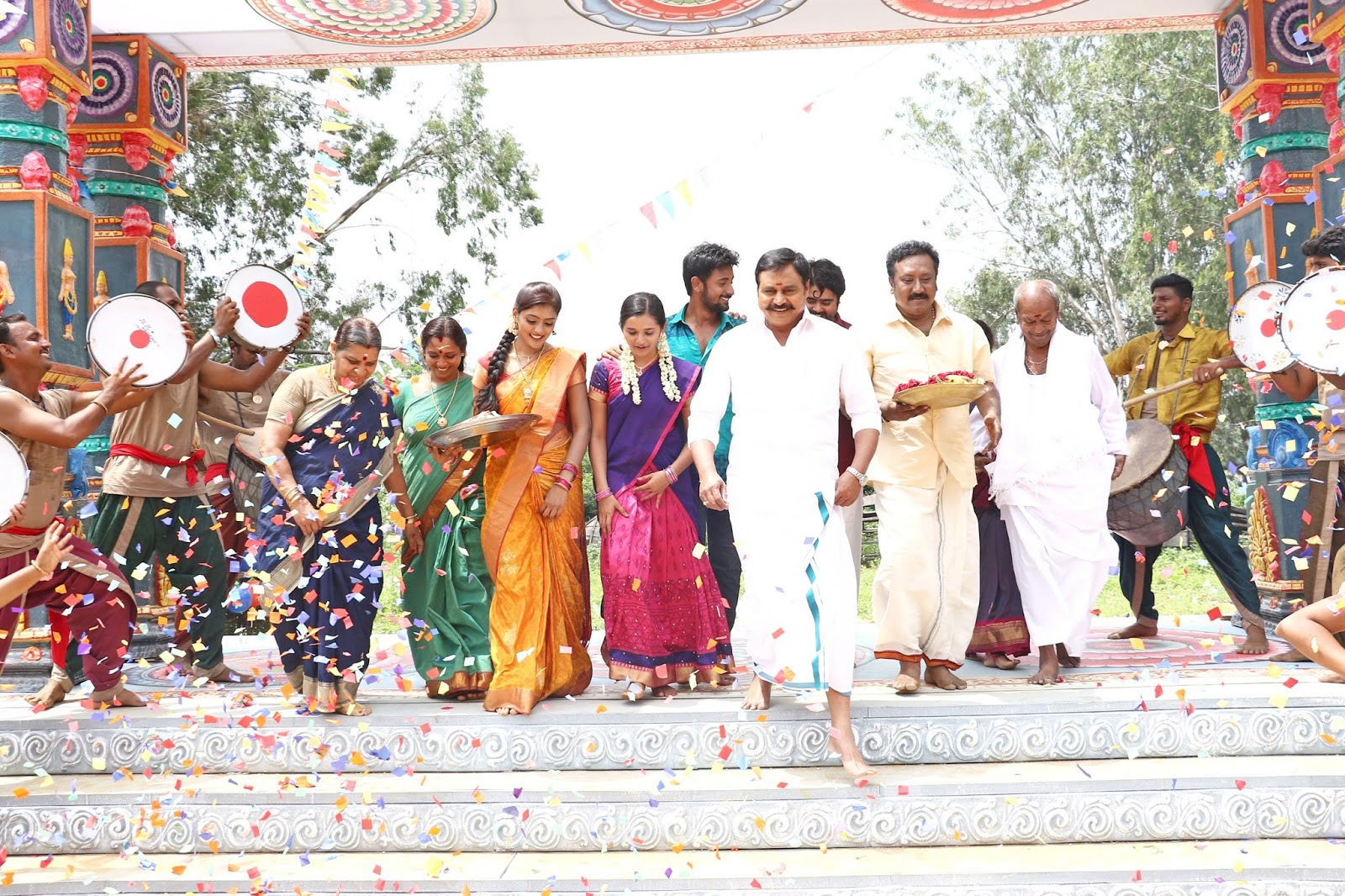 Oyee Tamil Movie Gallery | Gethu Cinema