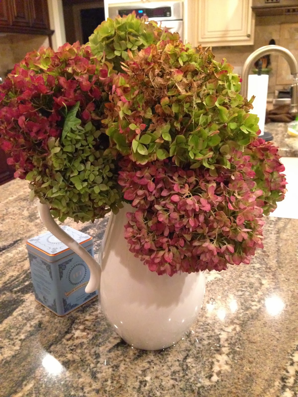 The Notable Nook: Fall Hydrangeas.
