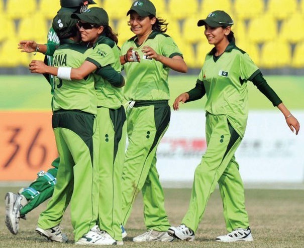 Javeria Khan, Sana Mir among top 20 cricketers in ICC Rankings ...