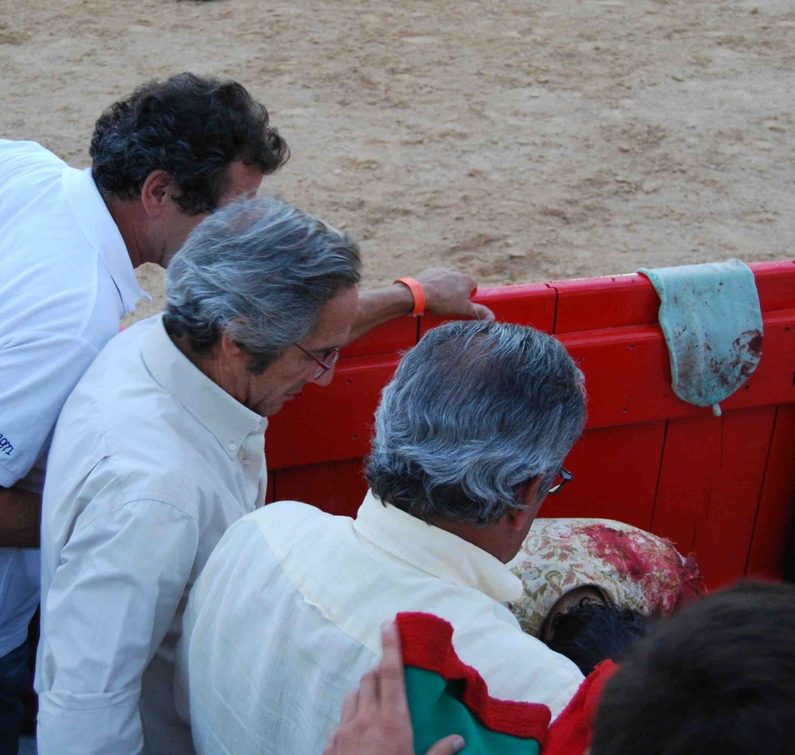 Farpas Blogue: Sequência da histórica tarde de Vasco Pinto ontem em ...