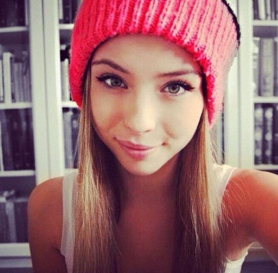 Random Cute Girls - 25 Feb 2013