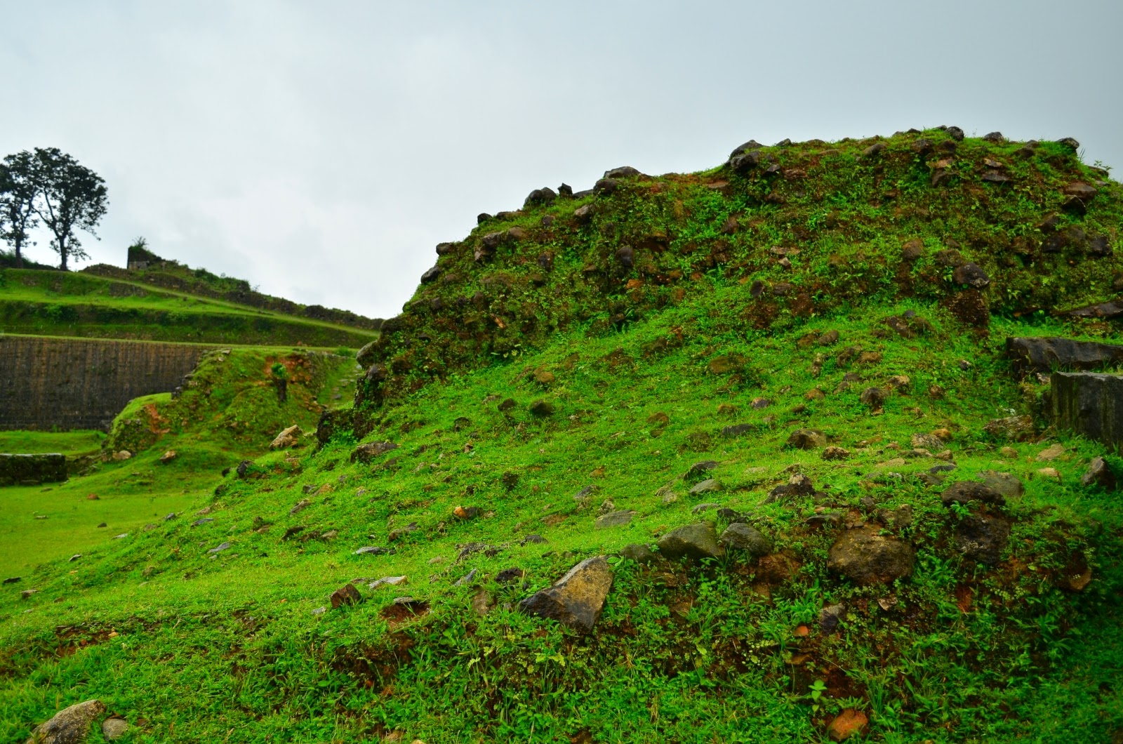 Sharath Hassan A Travelling Photographer: Nagara Fort, Nagara ...