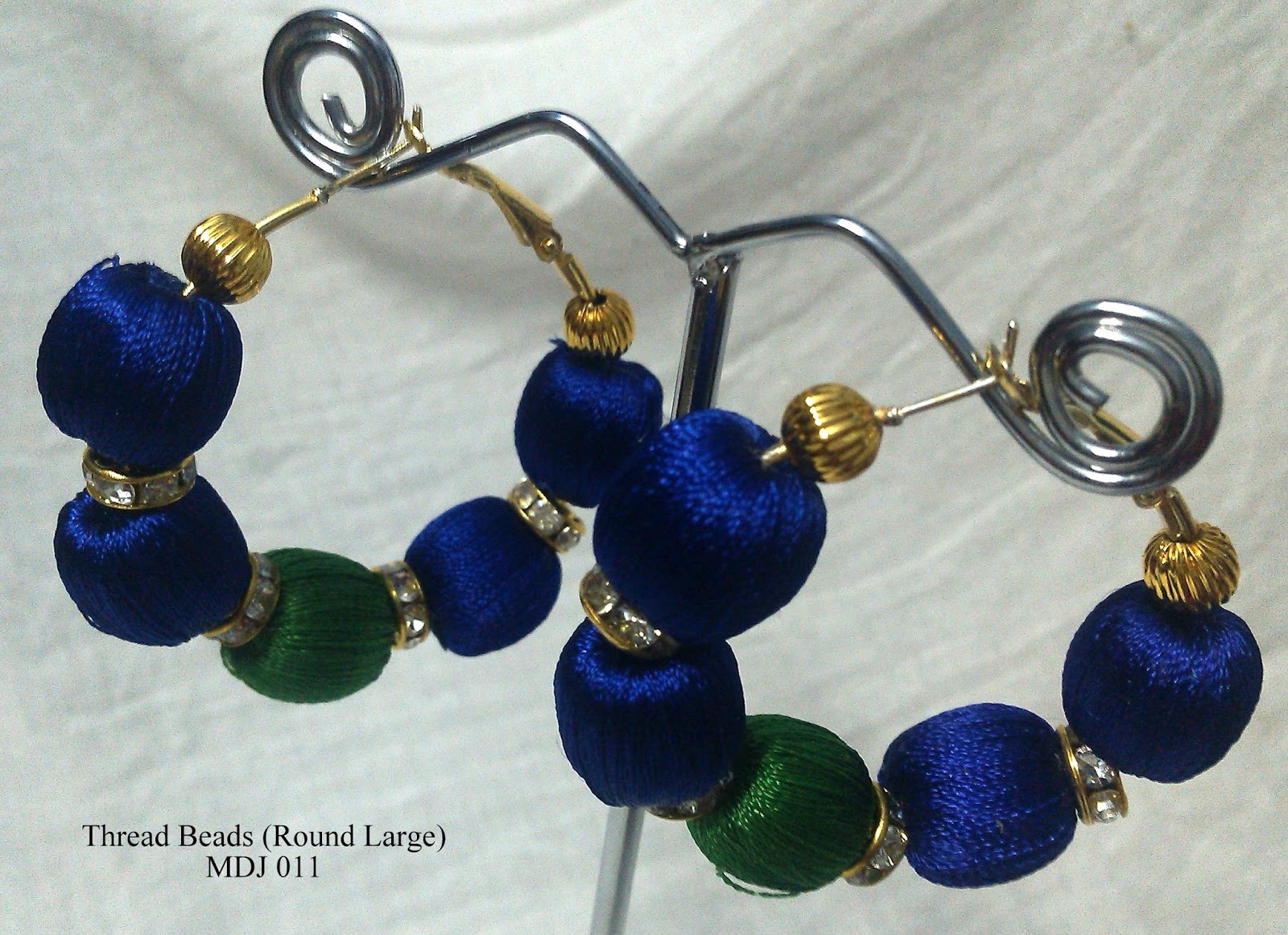 Mayur Arts and Crafts : Thread Beads (Round Large)